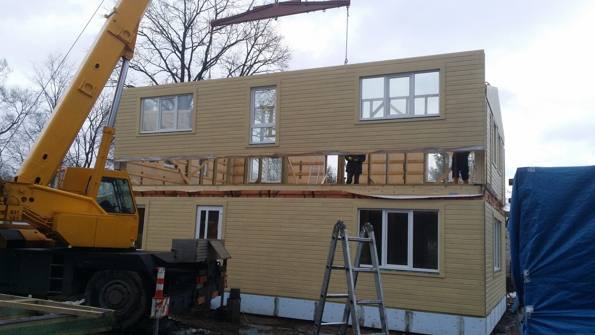 WOODEN PANEL HOUSES - WOOD PANEL HOUSES