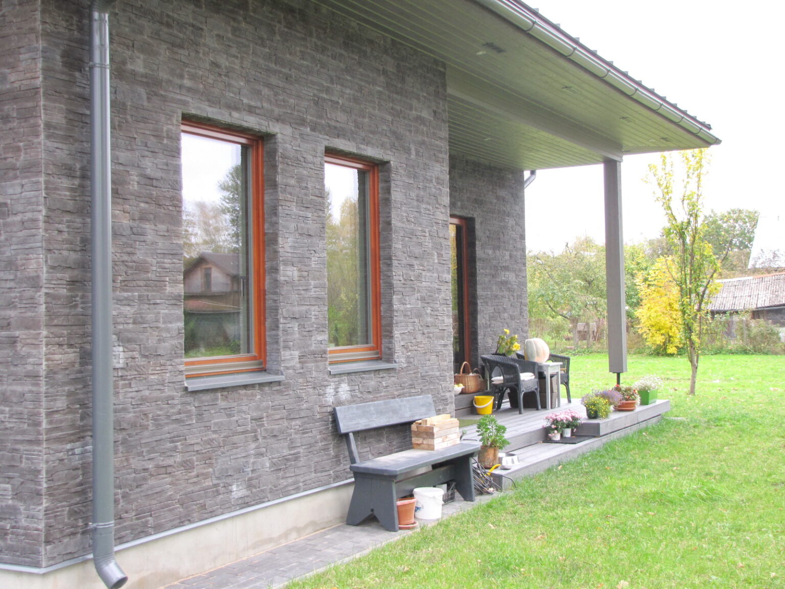 KOKA PANEĻU MĀJAS - WOOD PANEL HOUSES